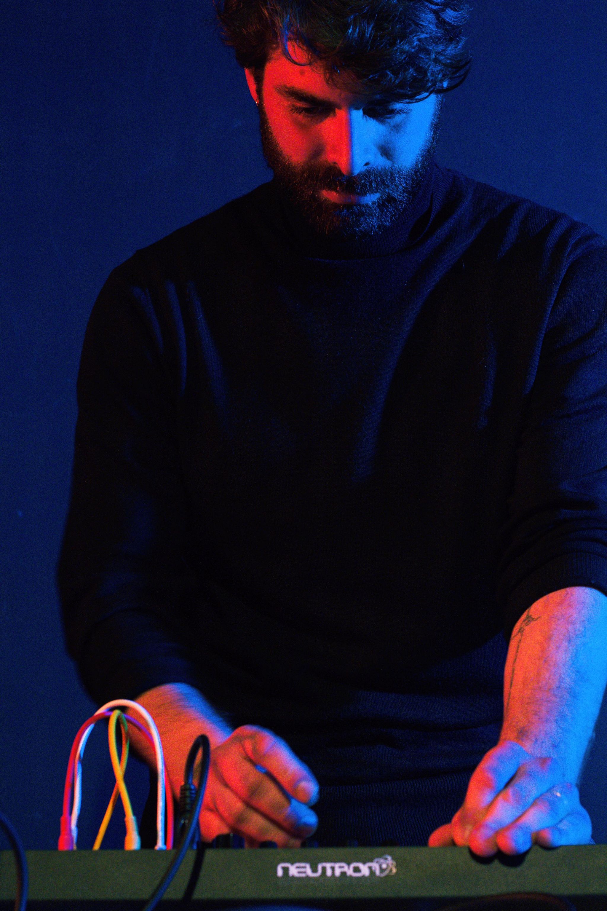 Découvrir le field recording avec Pierre Huyghe (Ephere) | Service culturel